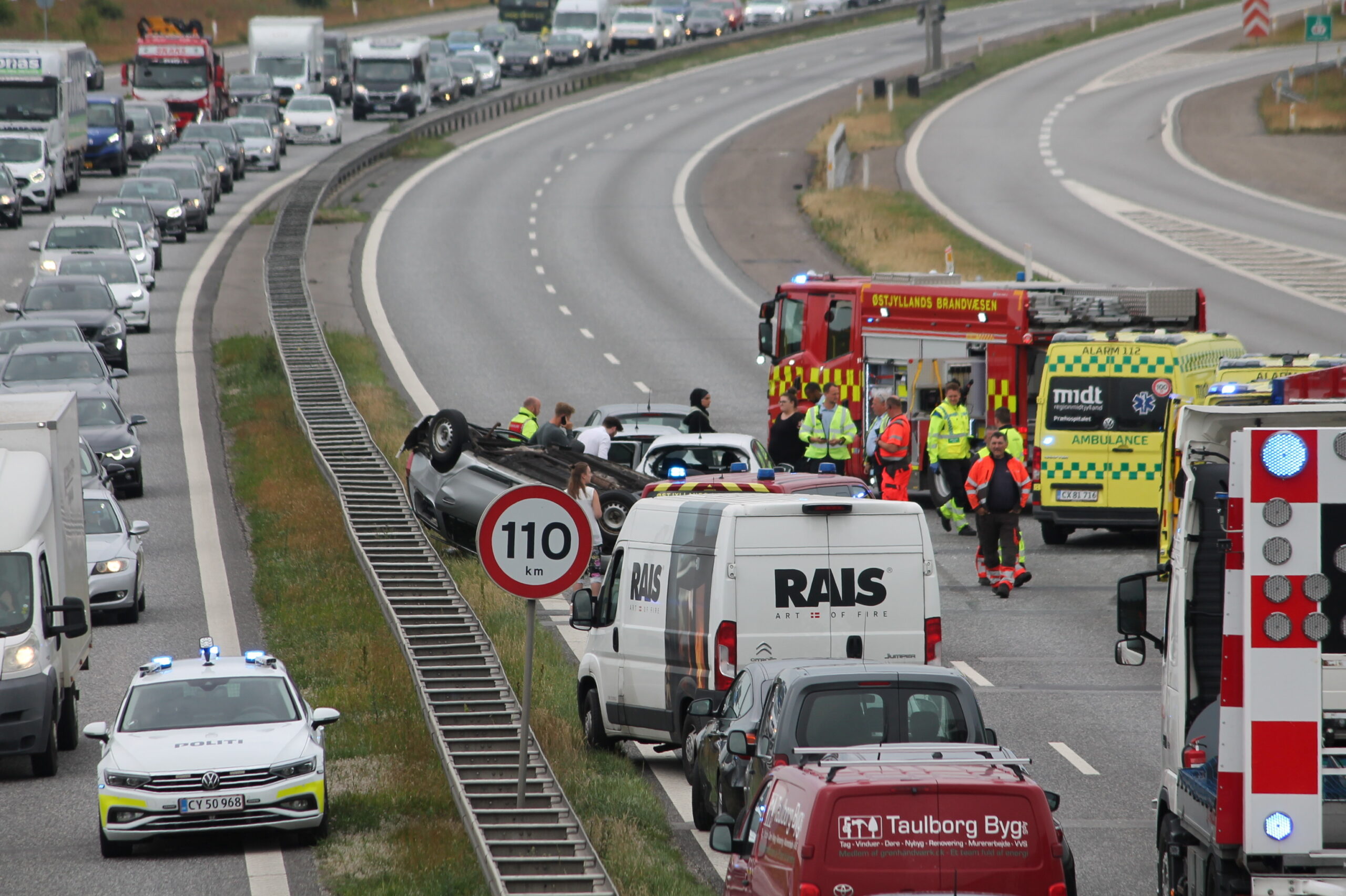 Voldsom ulykke på Motorvej E45 - Aarhus V