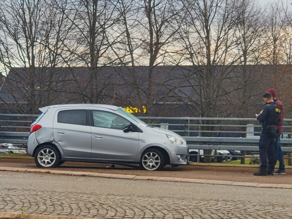 Biluheld i Farum