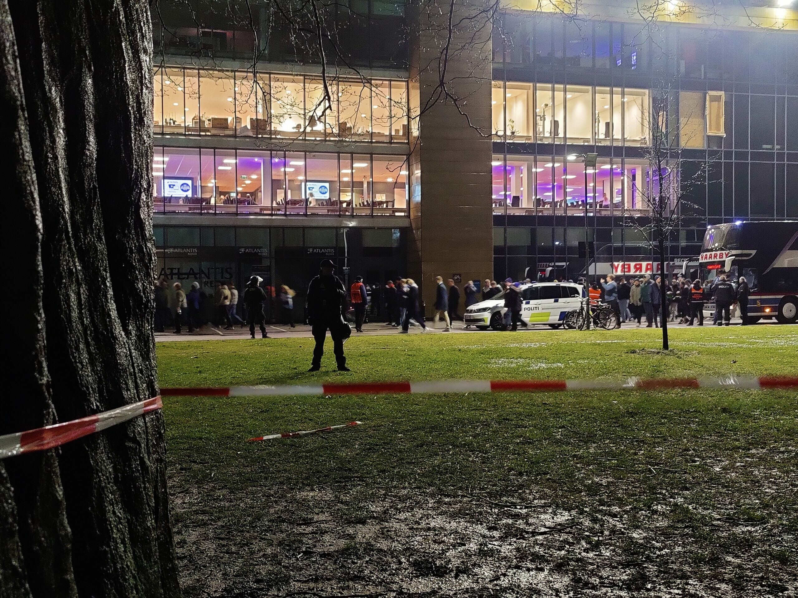 “Løverne” vinder 2-0 over OB i Parken