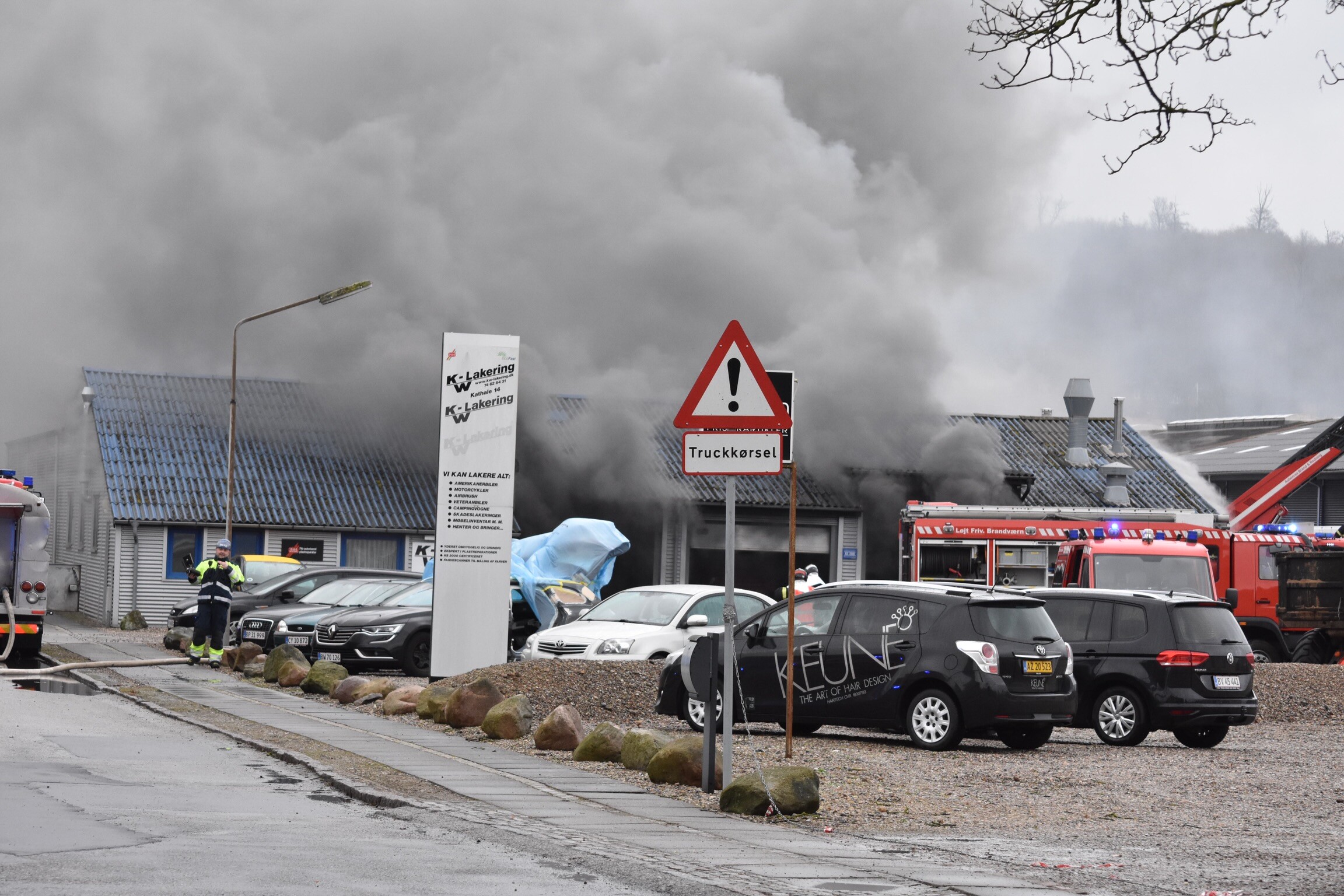 Kraftig Brand I Industriområde