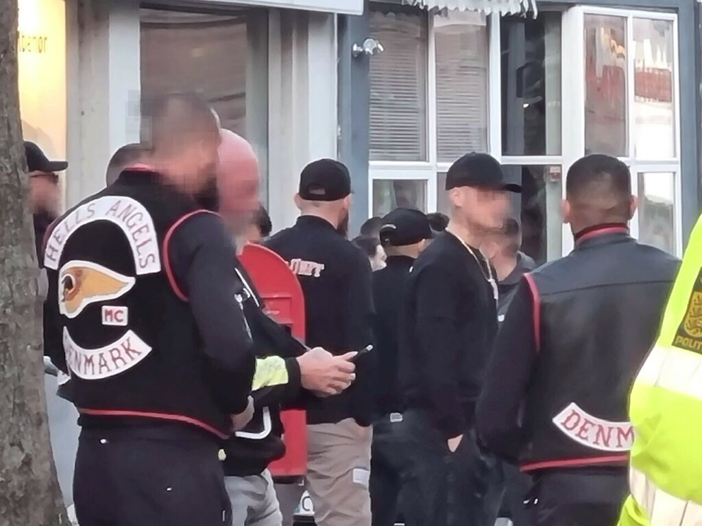 Adskillige betjente til stede i Kolding gågade