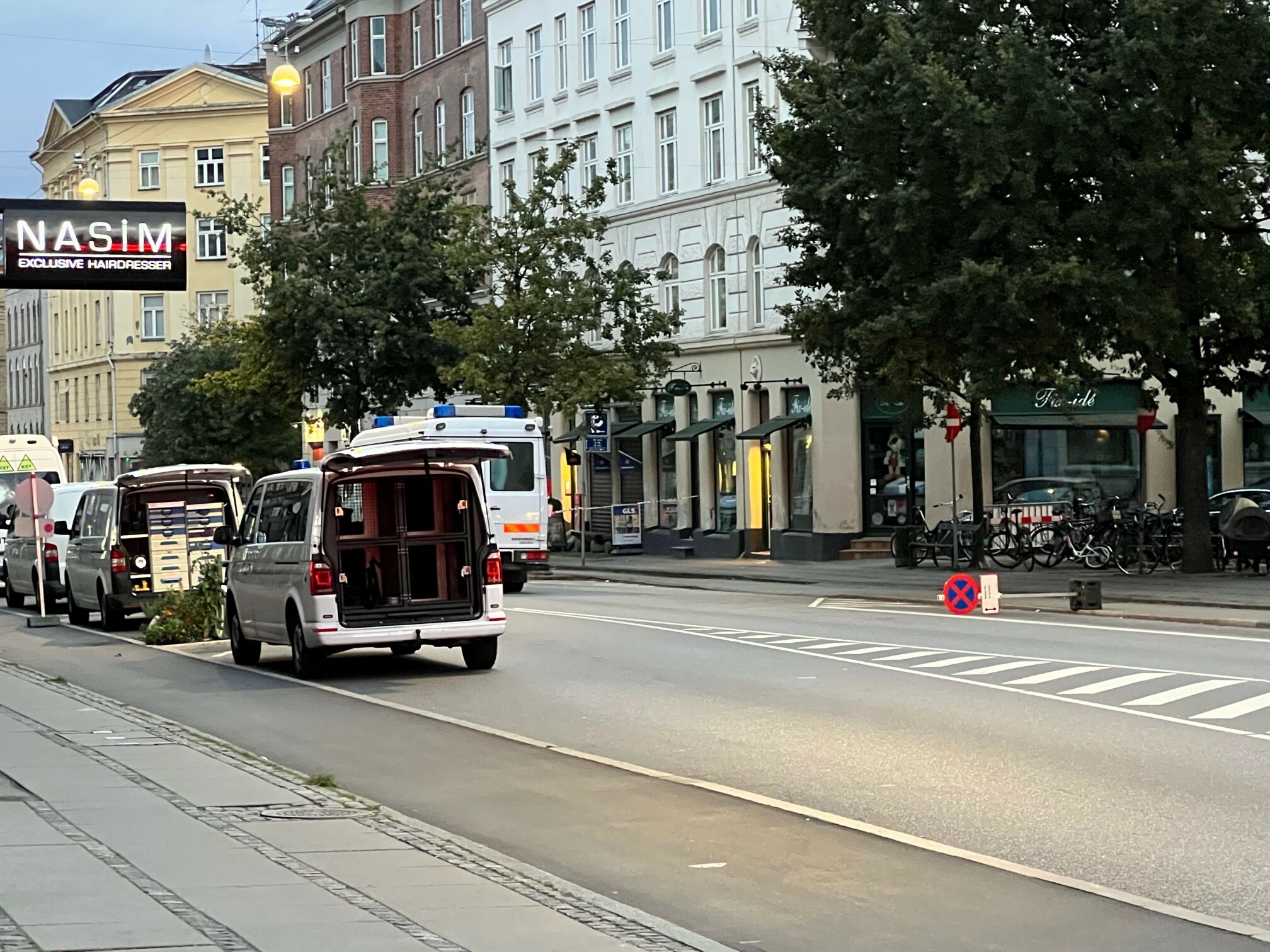 Politiet stadig massivt til stede efter eksplosion i København