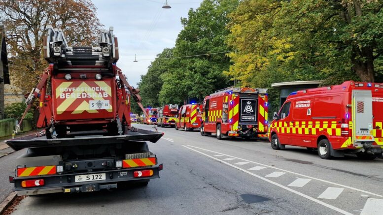 Kendt restaurant i brand: Befærdet gade er helt afspærret