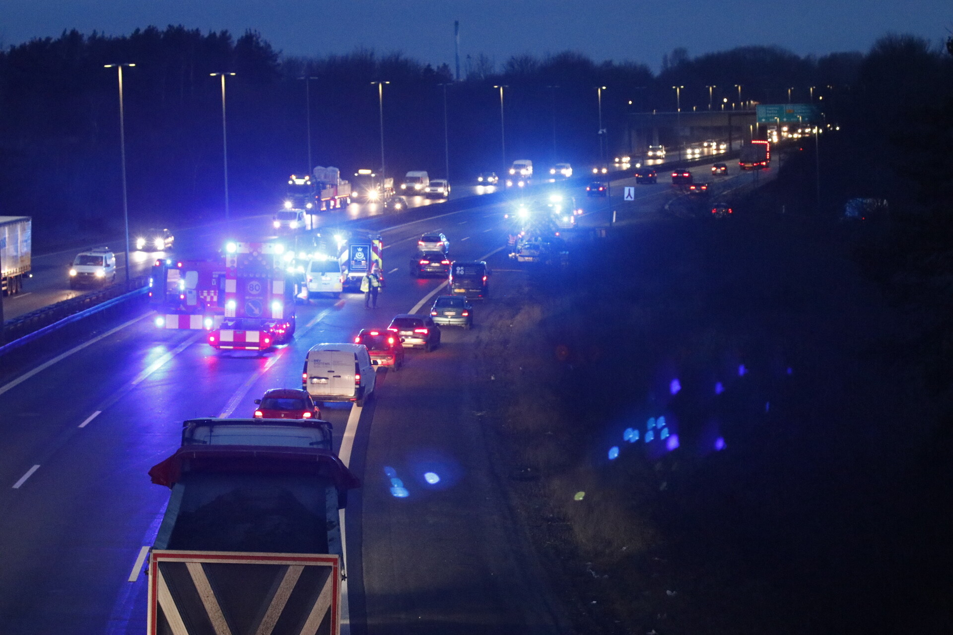 Ulykke spærrede Amagermotorvejen fredag morgen