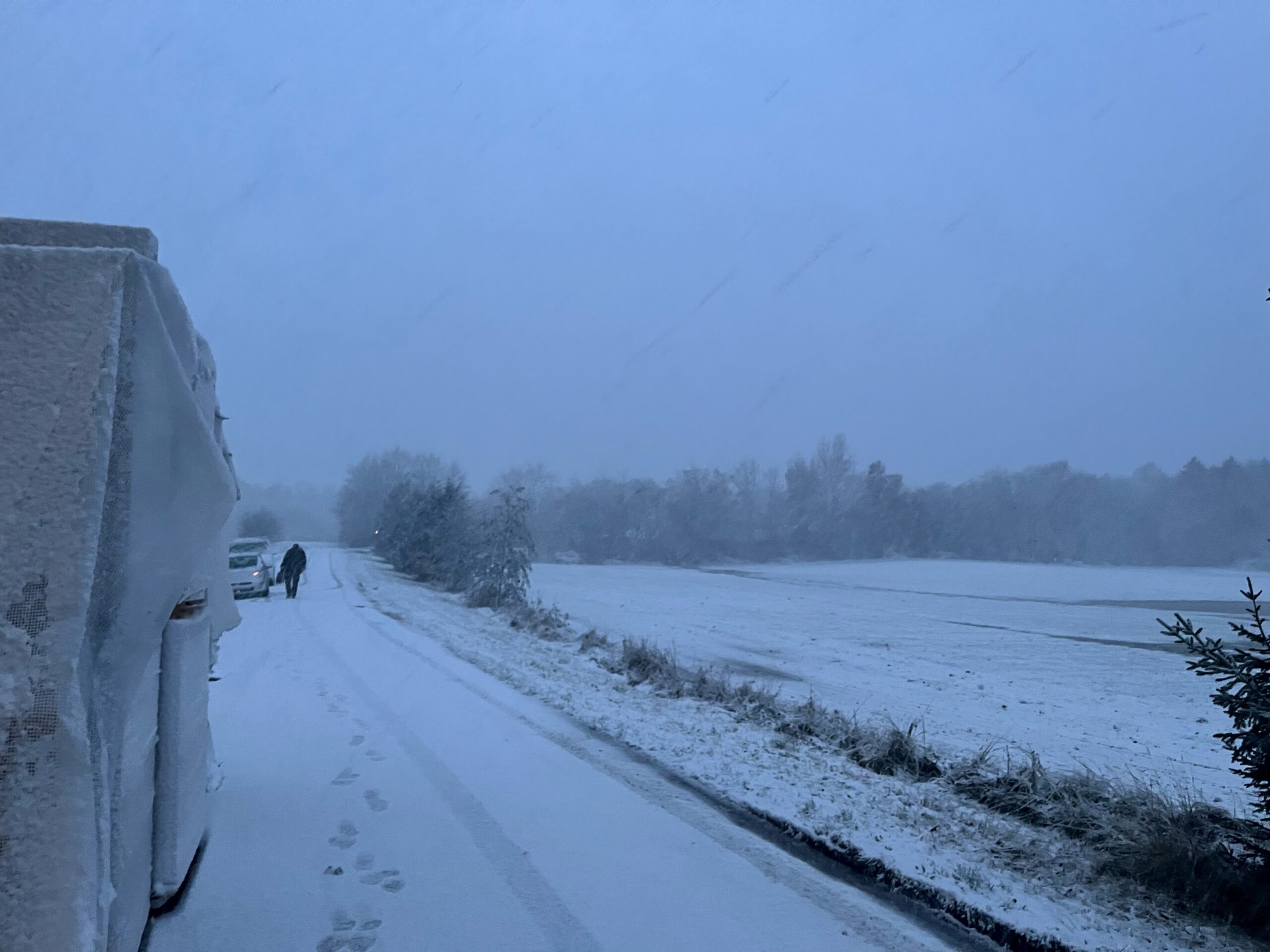 Det sner over Danmark