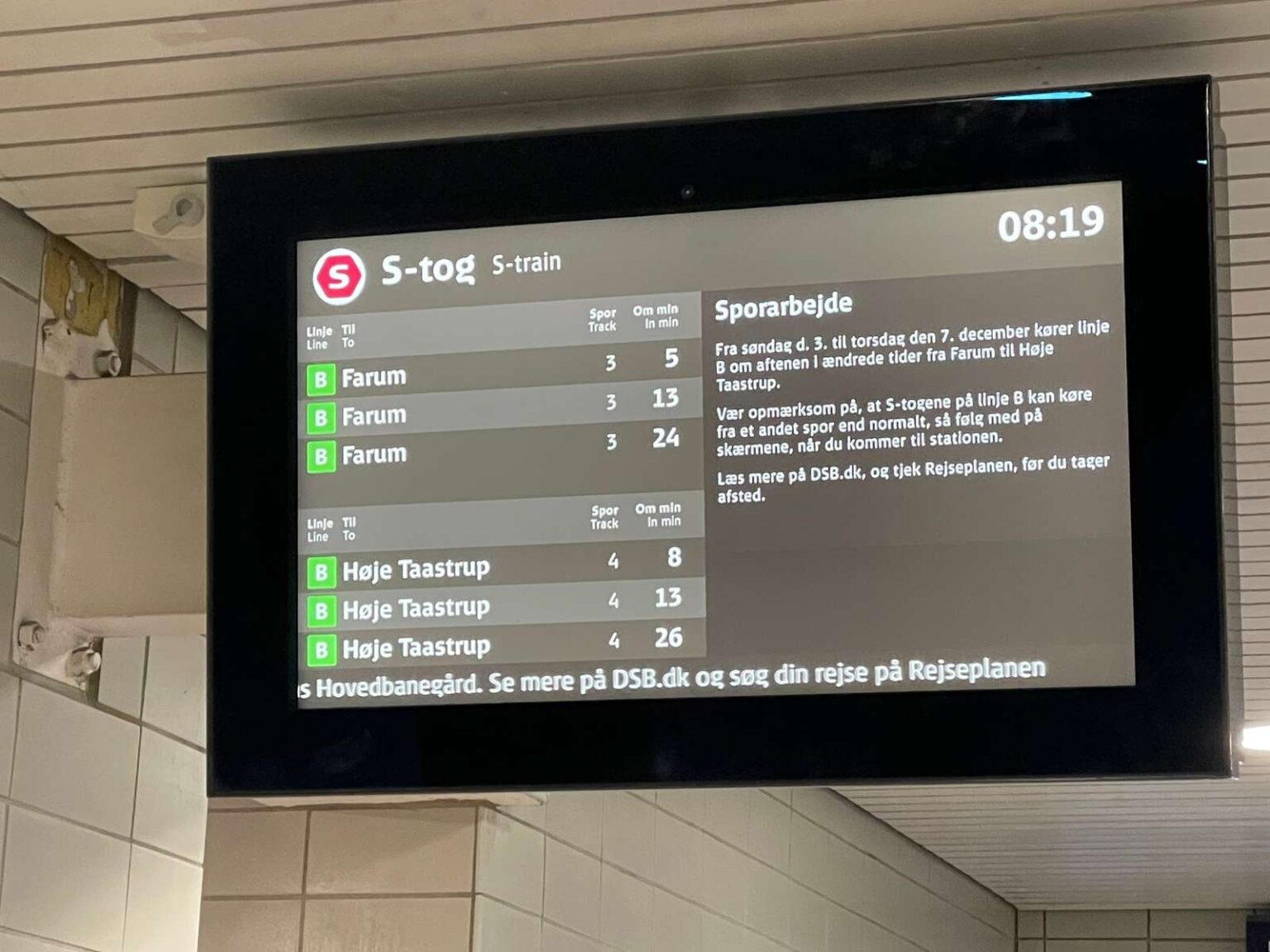 Nedrevet køreledning giver togkaos på Hovebanegården