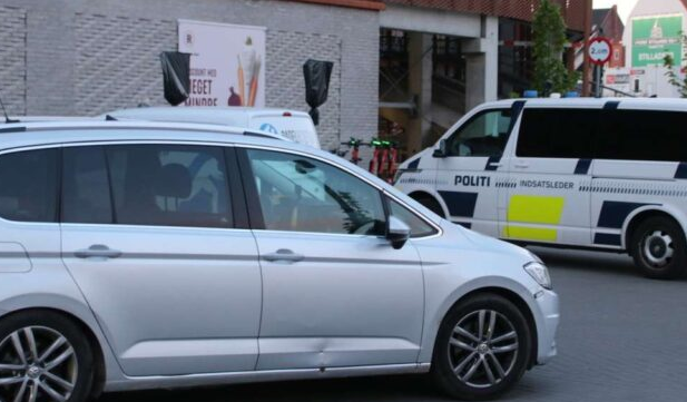 Dreng fundet blødende i frugtafdelingen i Netto