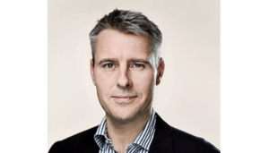 Henrik Sass Larsen kylet ud