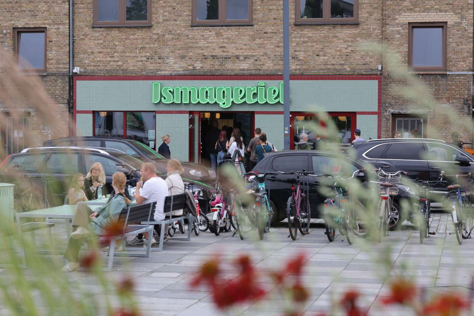 Efter at have udskudt flere gange: Lørdag åbnede Ismageriet endelig i ...
