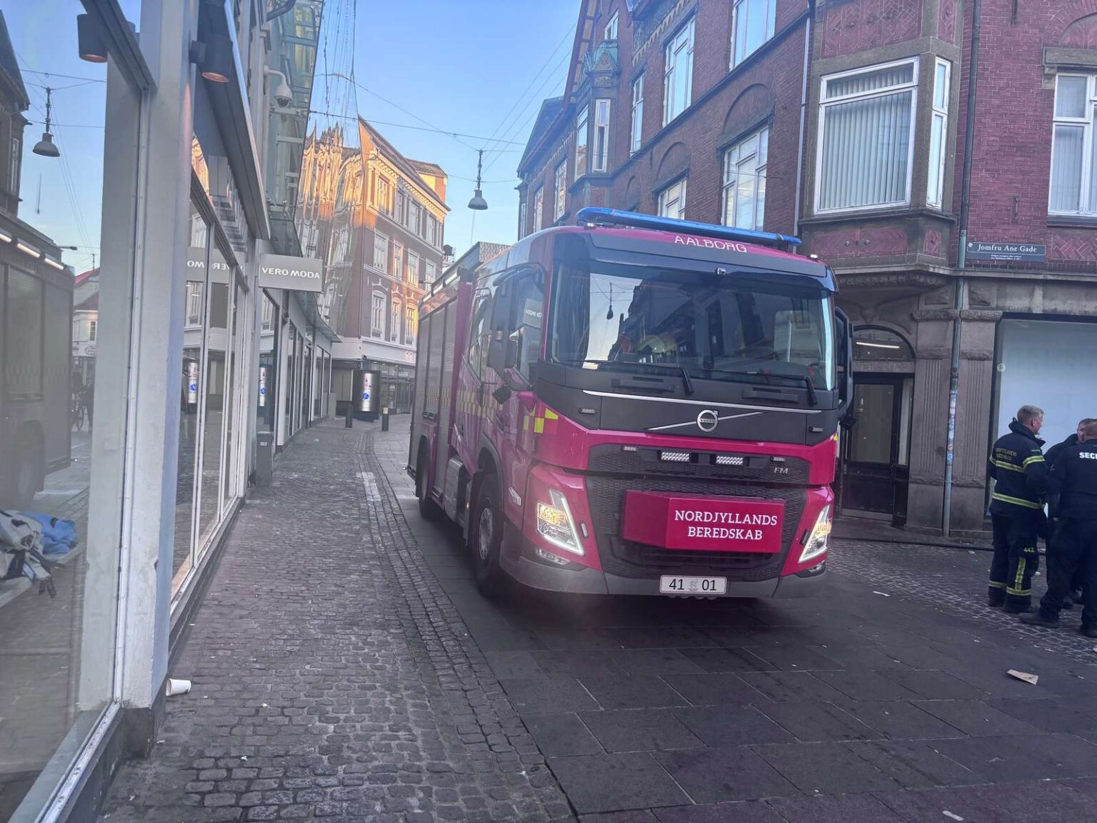 Brand opstået i kendt party-gade