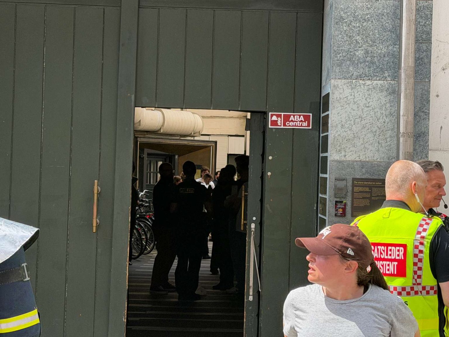 LIGE NU: Stor redningsaktion og evakuering i København